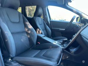 Blue Volvo XC60 2014 in Vilnius, with an engine capacity of 2.40 L and mileage of 276 thousand km for 12900 €, photo 27 on AUTOMOTO.COM.LV