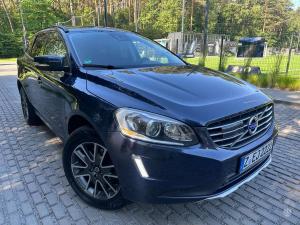 Blue Volvo XC60 2014 in Vilnius, with an engine capacity of 2.40 L and mileage of 276 thousand km for 12500 €, photo 13 on AUTOMOTO.COM.LV