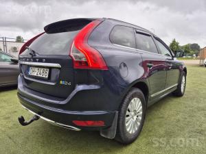 Zils Volvo XC60 2014 Liepāja, ar dzinēja tilpumu 2.00 L un nobraukumu 279 tūkst. km par 9200 €, foto 6 vietnē AUTOMOTO.COM.LV