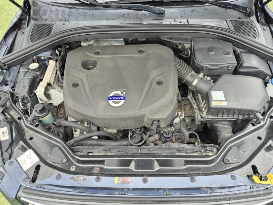 Zils Volvo XC60 2014 Liepāja, ar dzinēja tilpumu 2.00 L un nobraukumu 279 tūkst. km par 9200 €, foto 30 vietnē AUTOMOTO.COM.LV