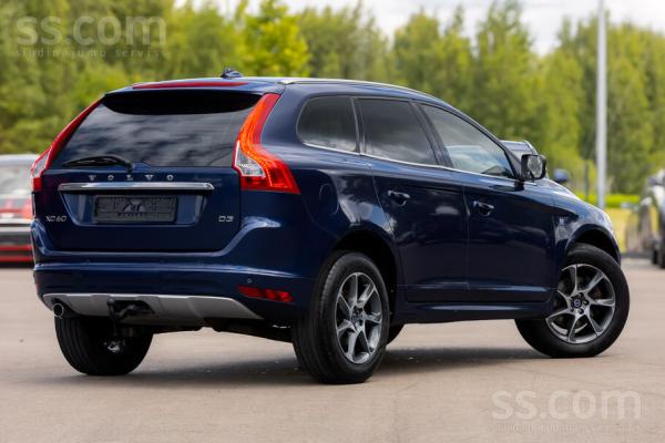 Zils Volvo XC60 2014 Jelgava, ar dzinēja tilpumu 2.00 L un nobraukumu 0 tūkst. km par 11500 €, foto 3 vietnē AUTOMOTO.COM.LV