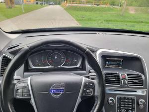 Blue Volvo XC60 2014 in Siauliai, with an engine capacity of 2.00 L and mileage of 340 thousand km for 7550 €, photo 11 on AUTOMOTO.COM.LV