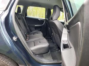 Blue Volvo XC60 2014 in Siauliai, with an engine capacity of 2.00 L and mileage of 340 thousand km for 7550 €, photo 20 on AUTOMOTO.COM.LV