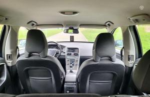 Blue Volvo XC60 2014 in Siauliai, with an engine capacity of 2.00 L and mileage of 340 thousand km for 7550 €, photo 21 on AUTOMOTO.COM.LV