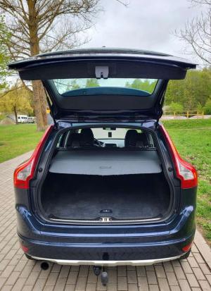 Blue Volvo XC60 2014 in Siauliai, with an engine capacity of 2.00 L and mileage of 340 thousand km for 7550 €, photo 24 on AUTOMOTO.COM.LV