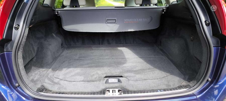 Zils Volvo XC60 2014 Kauņa, ar dzinēja tilpumu 1.97 L un nobraukumu 173 tūkst. km par 11300 €, foto 11 vietnē AUTOMOTO.COM.LV