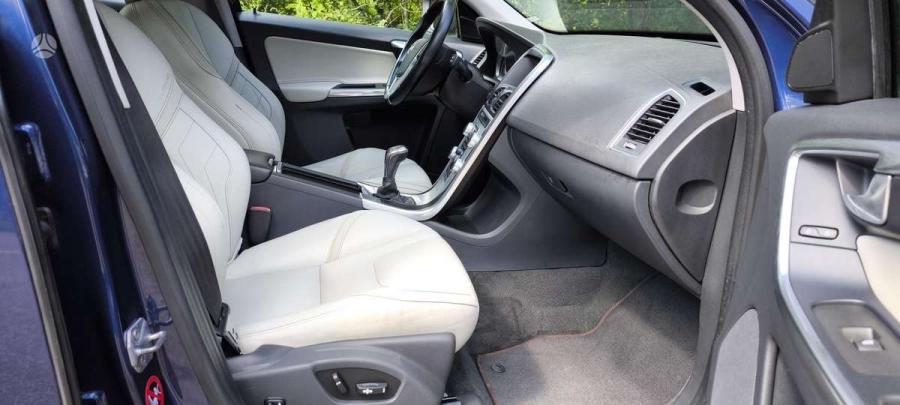 Zils Volvo XC60 2014 Kauņa, ar dzinēja tilpumu 1.97 L un nobraukumu 173 tūkst. km par 11300 €, foto 14 vietnē AUTOMOTO.COM.LV