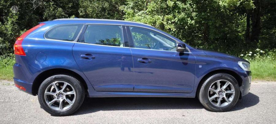 Zils Volvo XC60 2014 Kauņa, ar dzinēja tilpumu 1.97 L un nobraukumu 173 tūkst. km par 11300 €, foto 15 vietnē AUTOMOTO.COM.LV