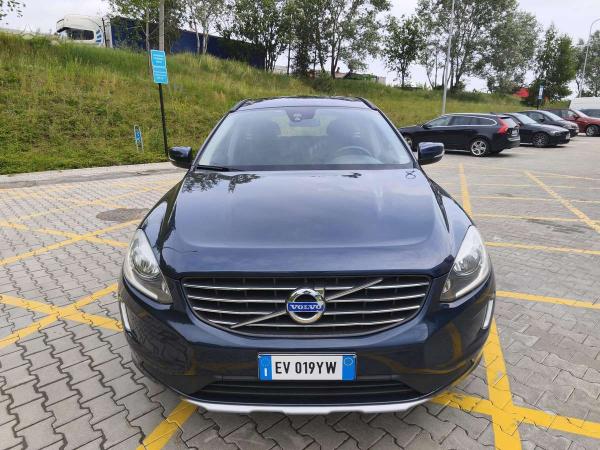 Zils Volvo XC60 2014 Viļņa, ar dzinēja tilpumu 1.98 L un nobraukumu 227 tūkst. km par 10900 €, foto 3 vietnē AUTOMOTO.COM.LV