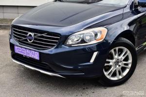 Blue Volvo XC60 2014 in Kretinga, with an engine capacity of 3.20 L and mileage of 281 thousand km for 10999 €, photo 5 on AUTOMOTO.COM.LV