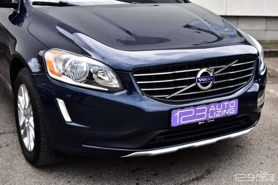 Blue Volvo XC60 2014 in Kretinga, with an engine capacity of 3.20 L and mileage of 281 thousand km for 10999 €, photo 7 on AUTOMOTO.COM.LV