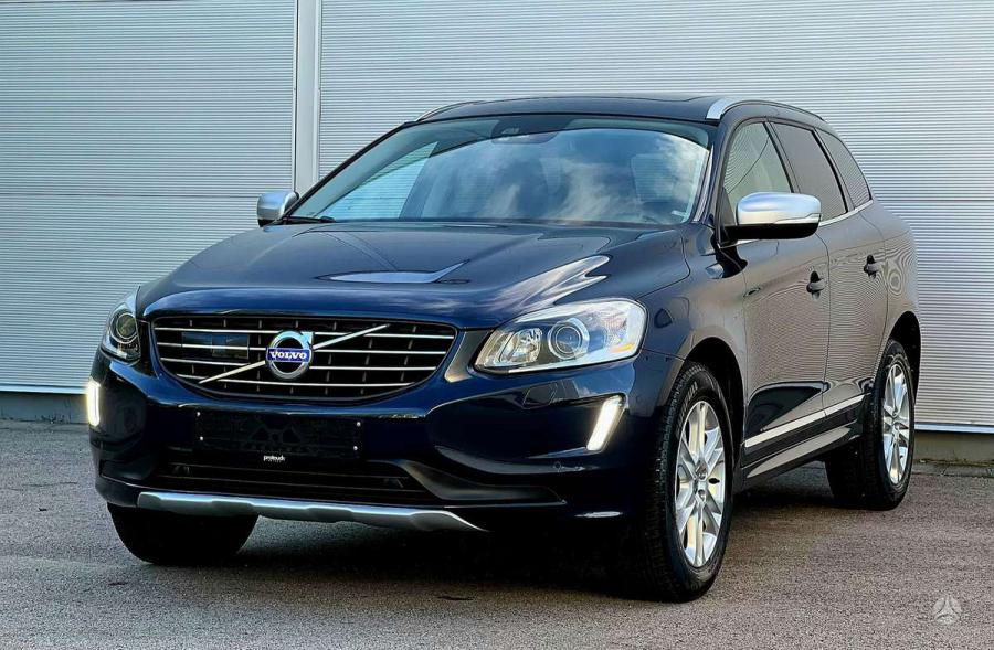 Blue Volvo XC60 2014 in Utena, with an engine capacity of 2.40 L and mileage of 326 thousand km for 13999 €, photo 37 on AUTOMOTO.COM.LV