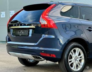 Blue Volvo XC60 2014 in Utena, with an engine capacity of 2.40 L and mileage of 326 thousand km for 13999 €, photo 44 on AUTOMOTO.COM.LV