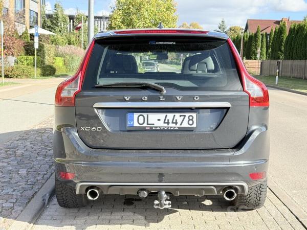 Вольво ХС60 2014 в Рига на AUTOMOTO.COM.LV Синий Вольво ХС60 2014 в Рига, объемом двигателя 2.00 л и пробегом 253 тыс. км за 12555 €, фото 9 на AUTOMOTO.COM.LV