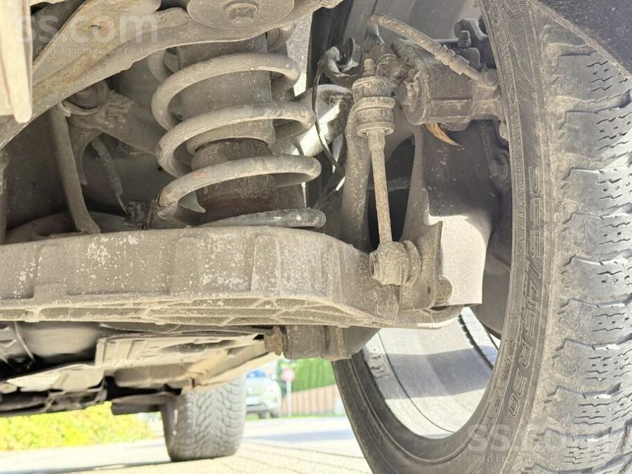 Zils Volvo XC60 2014 Rīga, ar dzinēja tilpumu 2.00 L un nobraukumu 253 tūkst. km par 12555 €, foto 31 vietnē AUTOMOTO.COM.LV