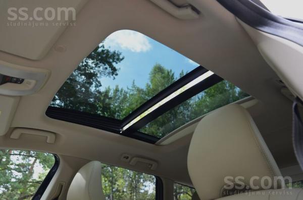 Blue Volvo XC60 2015 in Riga, with an engine capacity of 2.40 L and mileage of 0 thousand km for 15990 €, photo 11 on AUTOMOTO.COM.LV
