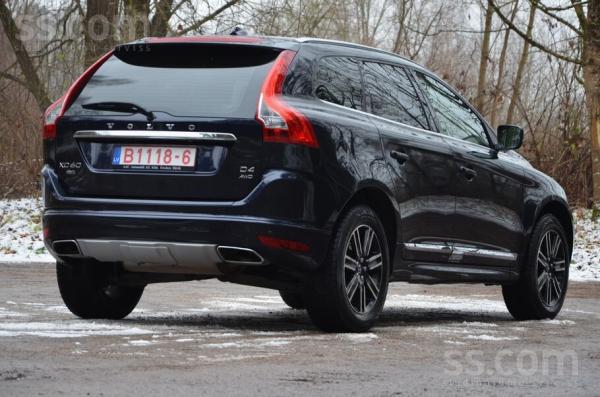 Blue Volvo XC60 2015 in Riga, with an engine capacity of 2.40 L and mileage of 0 thousand km for 15890 €, photo 8 on AUTOMOTO.COM.LV