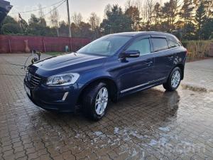 Blue Volvo XC60 2015 in Tukums, with an engine capacity of 2.40 L and mileage of 186 thousand km for 15200 €, photo 2 on AUTOMOTO.COM.LV