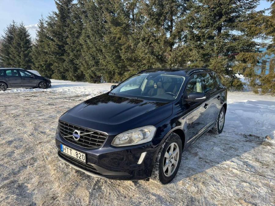 Blue Volvo XC60 2015 in Kaunas, with an engine capacity of 2.40 L and mileage of 323 thousand km for 9400 €, photo 15 on AUTOMOTO.COM.LV