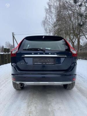 Zils Volvo XC60 2015 Alīta, ar dzinēja tilpumu 1.98 L un nobraukumu 248 tūkst. km par 10700 €, foto 8 vietnē AUTOMOTO.COM.LV