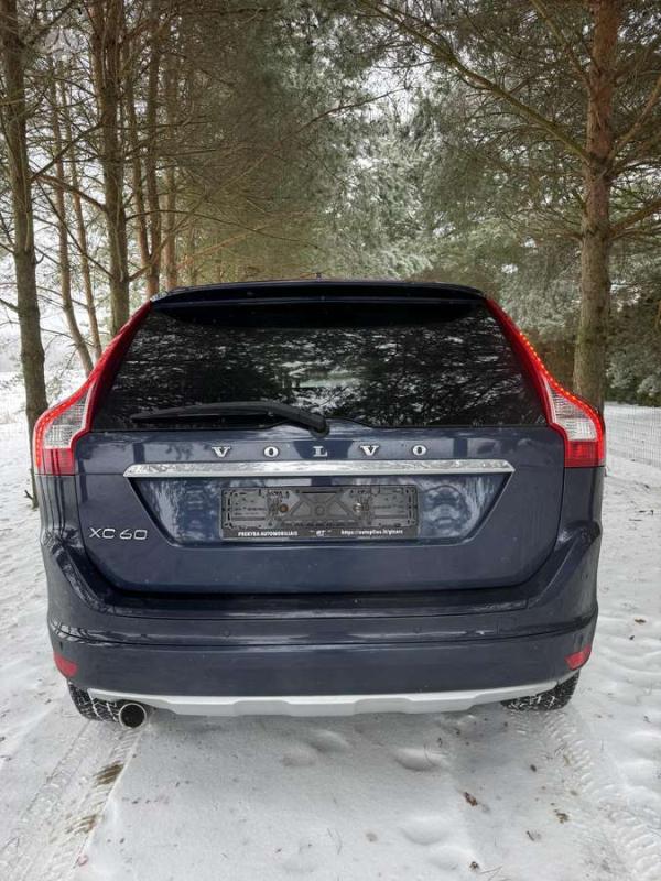 Zils Volvo XC60 2015 Alīta, ar dzinēja tilpumu 1.98 L un nobraukumu 249 tūkst. km par 10600 €, foto 7 vietnē AUTOMOTO.COM.LV