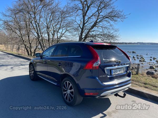 Blue Volvo XC60 2015 in Tallinn, with an engine capacity of 2.40 L and mileage of 208 thousand km for 10500 €, photo 6 on AUTOMOTO.COM.LV