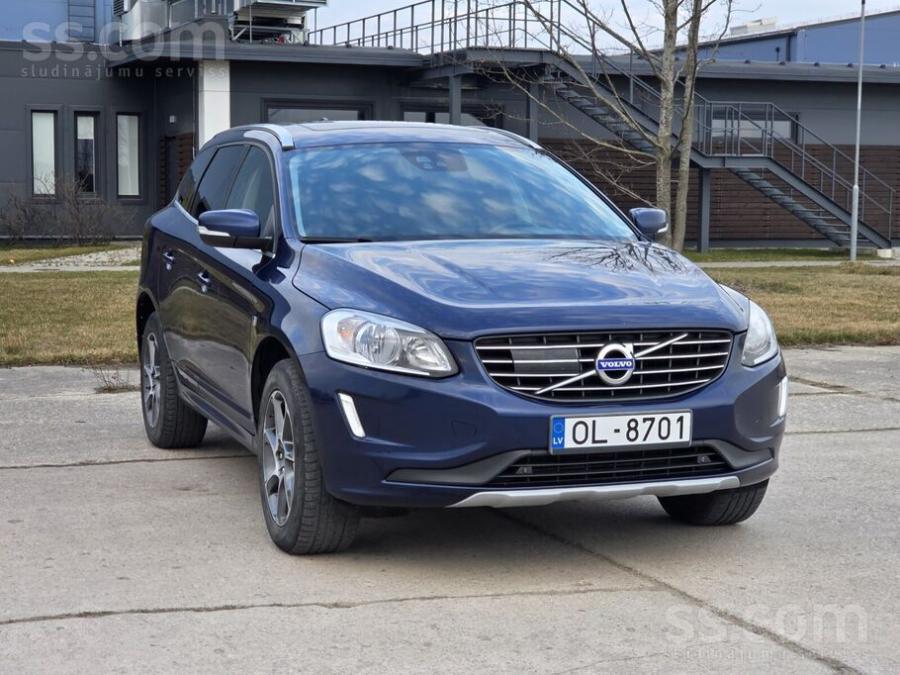 Zils Volvo XC60 2015 Rīga, ar dzinēja tilpumu 2.40 L un nobraukumu 329 tūkst. km par 11300 €, foto 3 vietnē AUTOMOTO.COM.LV