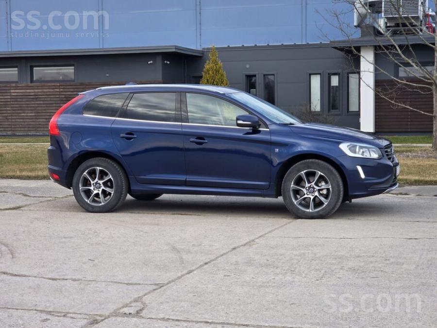 Zils Volvo XC60 2015 Rīga, ar dzinēja tilpumu 2.40 L un nobraukumu 329 tūkst. km par 11300 €, foto 16 vietnē AUTOMOTO.COM.LV