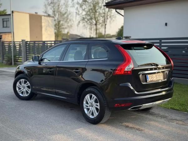 Zils Volvo XC60 2015 Jelgava, ar dzinēja tilpumu 2.00 L un nobraukumu 180 tūkst. km par 12700 €, foto 3 vietnē AUTOMOTO.COM.LV