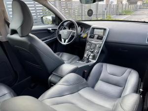 Blue Volvo XC60 2015 in Jelgava, with an engine capacity of 2.00 L and mileage of 180 thousand km for 12700 €, photo 13 on AUTOMOTO.COM.LV