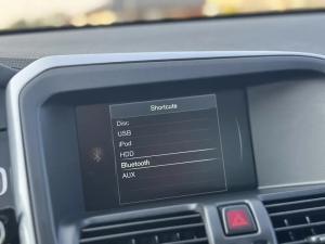 Blue Volvo XC60 2015 in Jelgava, with an engine capacity of 2.00 L and mileage of 180 thousand km for 12700 €, photo 17 on AUTOMOTO.COM.LV