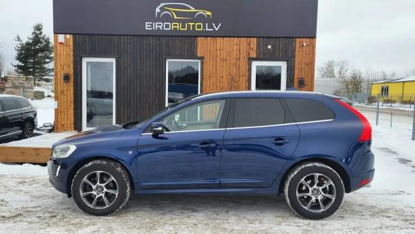 Zils Volvo XC60 2015 Rīga, ar dzinēja tilpumu 2.00 L un nobraukumu 247 tūkst. km par 10900 €, foto 1 vietnē AUTOMOTO.COM.LV