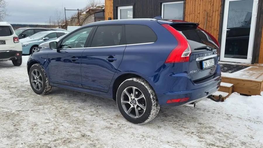 Blue Volvo XC60 2015 in Riga, with an engine capacity of 2.00 L and mileage of 247 thousand km for 10900 €, photo 25 on AUTOMOTO.COM.LV