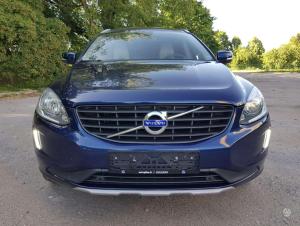 Blue Volvo XC60 2015 in Siauliai, with an engine capacity of 1.97 L and mileage of 199 thousand km for 11200 €, photo 3 on AUTOMOTO.COM.LV