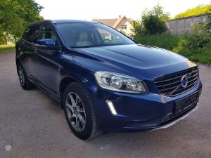 Blue Volvo XC60 2015 in Siauliai, with an engine capacity of 1.97 L and mileage of 199 thousand km for 11200 €, photo 4 on AUTOMOTO.COM.LV