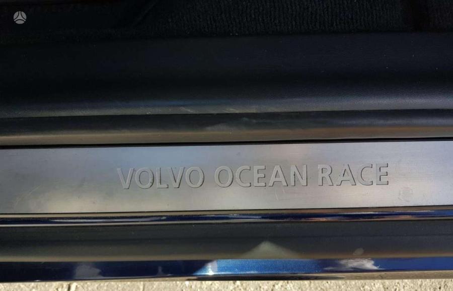 Blue Volvo XC60 2015 in Siauliai, with an engine capacity of 1.97 L and mileage of 199 thousand km for 11200 €, photo 21 on AUTOMOTO.COM.LV