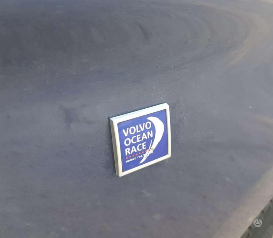 Blue Volvo XC60 2015 in Siauliai, with an engine capacity of 1.97 L and mileage of 199 thousand km for 11200 €, photo 22 on AUTOMOTO.COM.LV