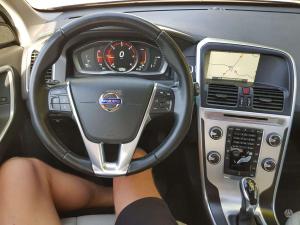 Blue Volvo XC60 2015 in Siauliai, with an engine capacity of 1.97 L and mileage of 199 thousand km for 11200 €, photo 24 on AUTOMOTO.COM.LV