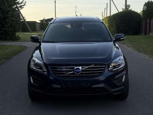 Zils Volvo XC60 2015 Viļņa, ar dzinēja tilpumu 2.40 L un nobraukumu 156 tūkst. km par 14150 €, foto  vietnē AUTOMOTO.COM.LV