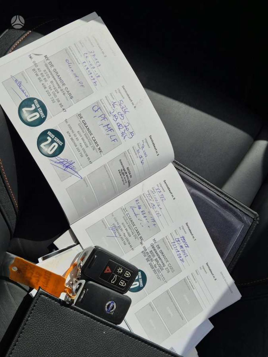Синий Вольво ХС60 2015 в Таураге, объемом двигателя 2.40 л и пробегом 150 тыс. км за 13200 €, фото 27 на AUTOMOTO.COM.LV
