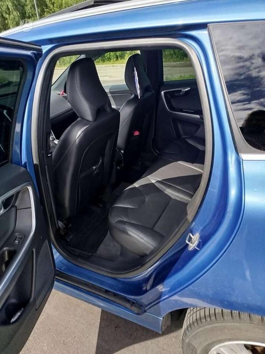 Zils Volvo XC60 2015 Radviliškis, ar dzinēja tilpumu 1.97 L un nobraukumu 316 tūkst. km par 12500 €, foto 8 vietnē AUTOMOTO.COM.LV