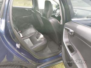Zils Volvo XC60 2015 Paide, ar dzinēja tilpumu 2.00 L un nobraukumu 280 tūkst. km par 13800 €, foto 10 vietnē AUTOMOTO.COM.LV