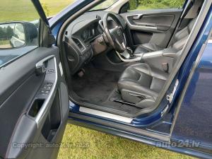 Zils Volvo XC60 2015 Paide, ar dzinēja tilpumu 2.00 L un nobraukumu 280 tūkst. km par 13800 €, foto 12 vietnē AUTOMOTO.COM.LV
