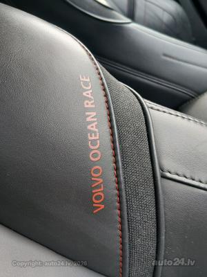 Zils Volvo XC60 2015 Paide, ar dzinēja tilpumu 2.00 L un nobraukumu 280 tūkst. km par 13800 €, foto 16 vietnē AUTOMOTO.COM.LV