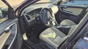 Zils Volvo XC60 2015 Rīga, ar dzinēja tilpumu 2.00 L un nobraukumu 192 tūkst. km par 11999 €, foto 17 vietnē AUTOMOTO.COM.LV