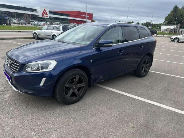 Zils Volvo XC60 2015 Telšiai, ar dzinēja tilpumu 2.40 L un nobraukumu 330 tūkst. km par 7999 €, foto 1 vietnē AUTOMOTO.COM.LV