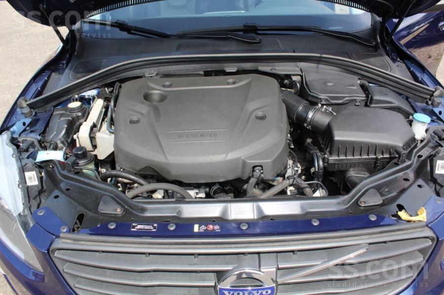 Blue Volvo XC60 2015 in Liepaja, with an engine capacity of 2.00 L and mileage of 250 thousand km for 12300 €, photo 15 on AUTOMOTO.COM.LV