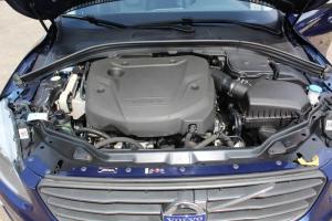 Zils Volvo XC60 2015 Liepāja, ar dzinēja tilpumu 2.00 L un nobraukumu 250 tūkst. km par 12300 €, foto 15 vietnē AUTOMOTO.COM.LV