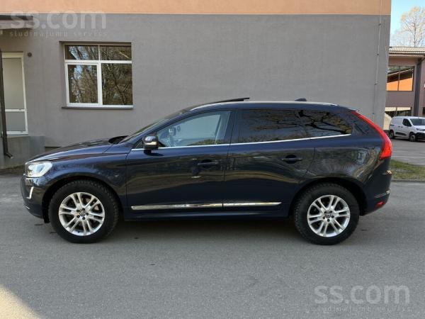Zils Volvo XC60 2015 Valmiera, ar dzinēja tilpumu 2.50 L un nobraukumu 172 tūkst. km par 13100 €, foto 2 vietnē AUTOMOTO.COM.LV