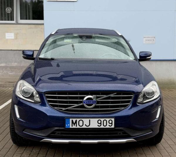 Zils Volvo XC60 2015 Viļņa, ar dzinēja tilpumu 1.97 L un nobraukumu 275 tūkst. km par 13500 €, foto 3 vietnē AUTOMOTO.COM.LV